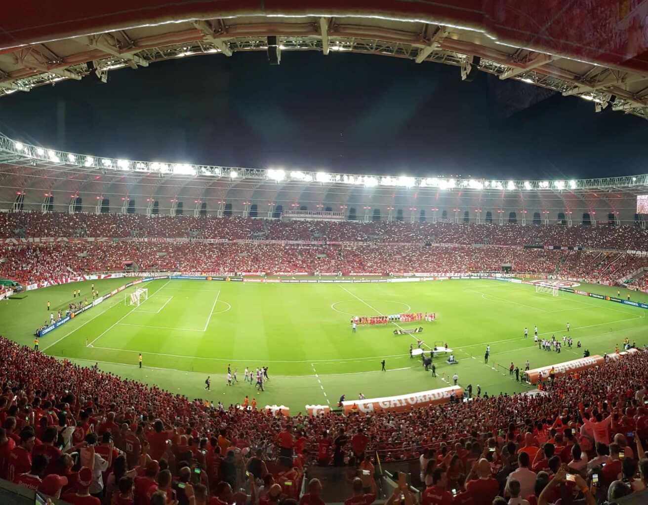 Beira-Rio com portões abertos para crianças de até 11 anos em Inter x ...
