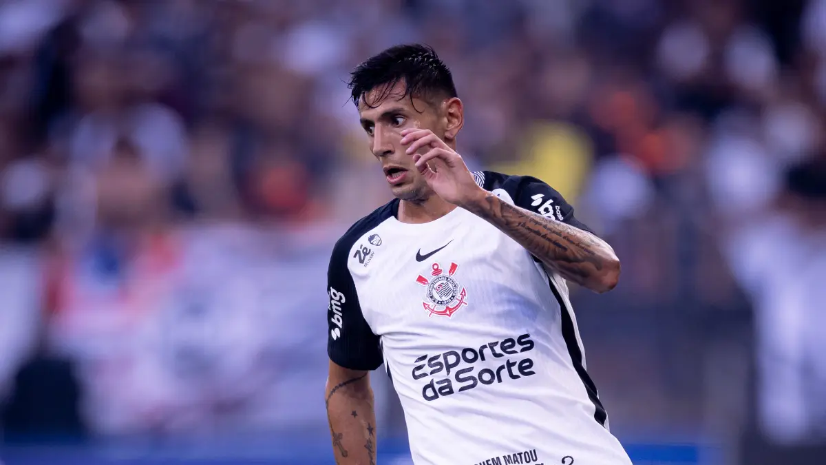 Com redução considerável do salário, Inter assina com Fabrizio Angileri