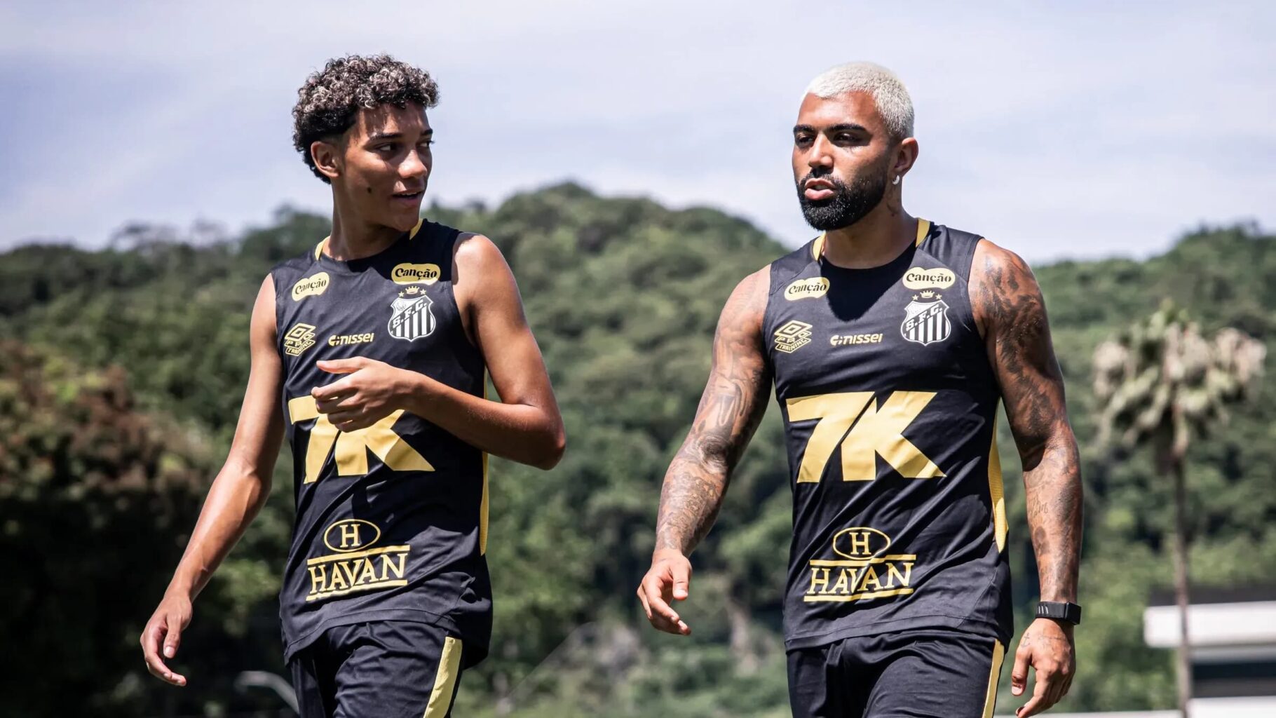 Enquanto Vitinho não vai, Inter tenta contratar filho de Robinho no Santos